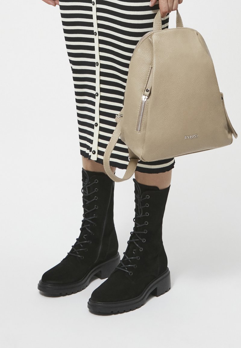 RYŁKO Platform boots - czarny/black - Zalando.ie