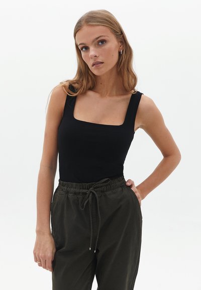 OXXO STRETCH SQUARE NECK SINGLET - Top - black/černá - Zalando.cz