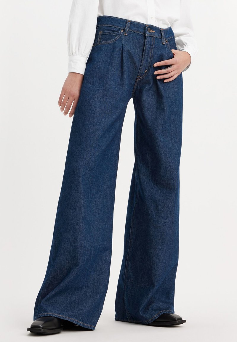 Levis® Baggy Dad Wide Leg Relaxed Fit Jeans Lets Get Lost Againdark Blue Denim Zalandoie