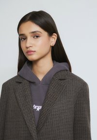 Brownie CUADRITOS - Short coat - marino/dark blue - Zalando