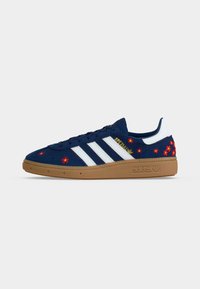 adidas Originals HANDBALL SPEZIAL UNISEX - Tenisky - dark blue/footwear ...