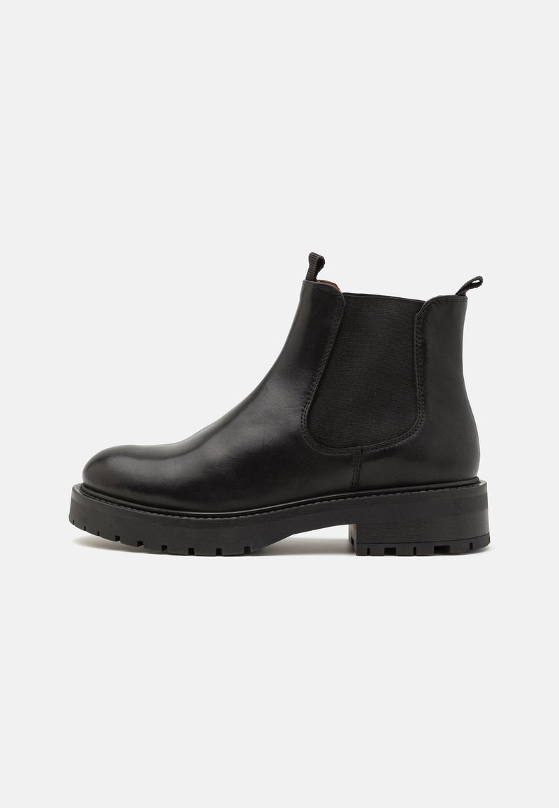 Pavement MARIT - Platform ankle boots - black - Zalando.ie