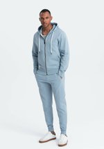 Ombre SET - Tracksuit - light blue - Zalando