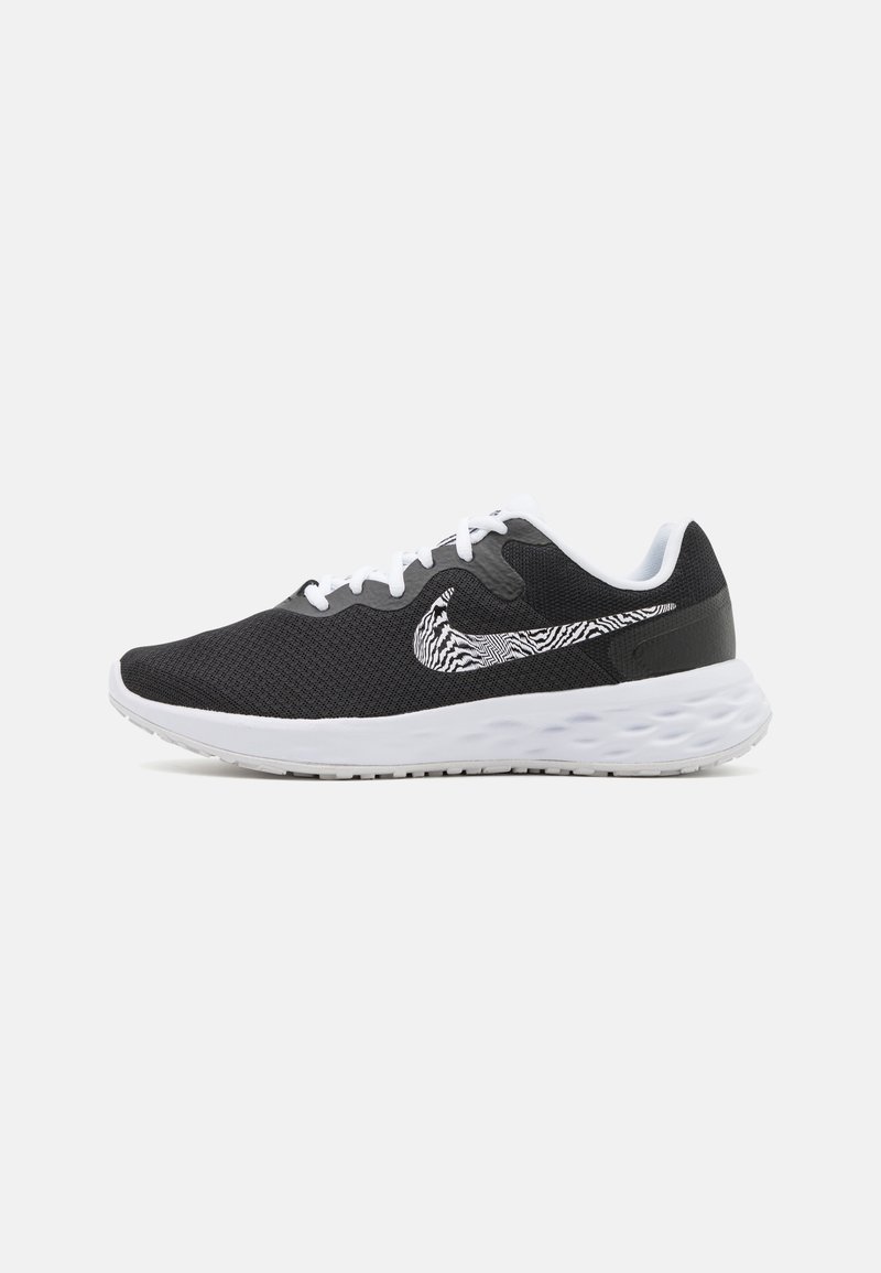 Nike Performance REVOLUTION 6 NN PRM - Neutral running shoes - black ...