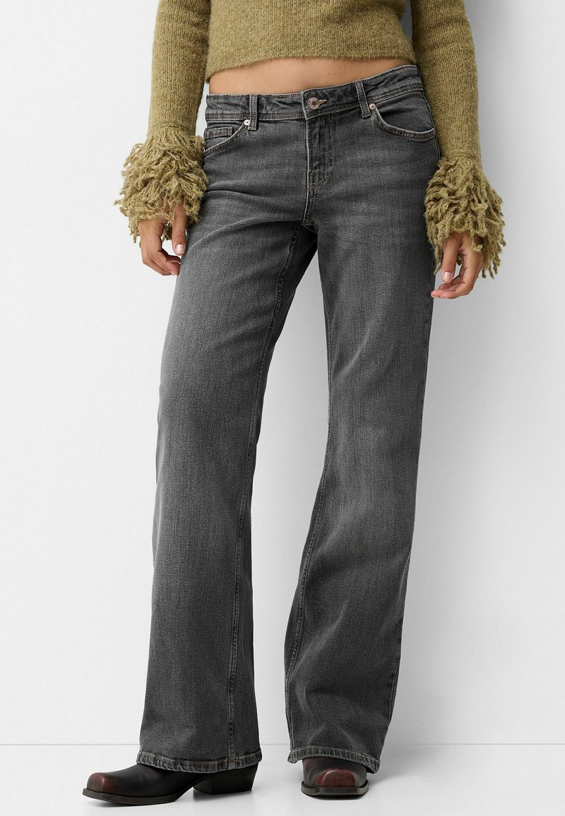 Bershka Bootcut-farkut - mottled dark grey/tummanharmaa, meleerattu ...