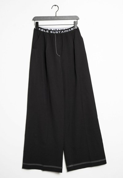 Designers Remix Collection Pre-owned oblečení, boty a doplňky | Objevte ...