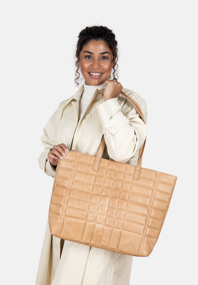 RE:DESIGNED Tote bag - desert sand/tan - Zalando.de