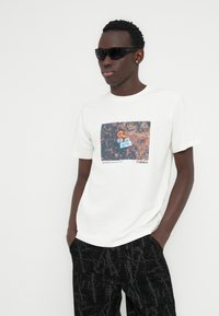 Former TURMOIL DISTEND PANT - Τζιν χαλαρής εφαρμογής - black/μαύρο ...