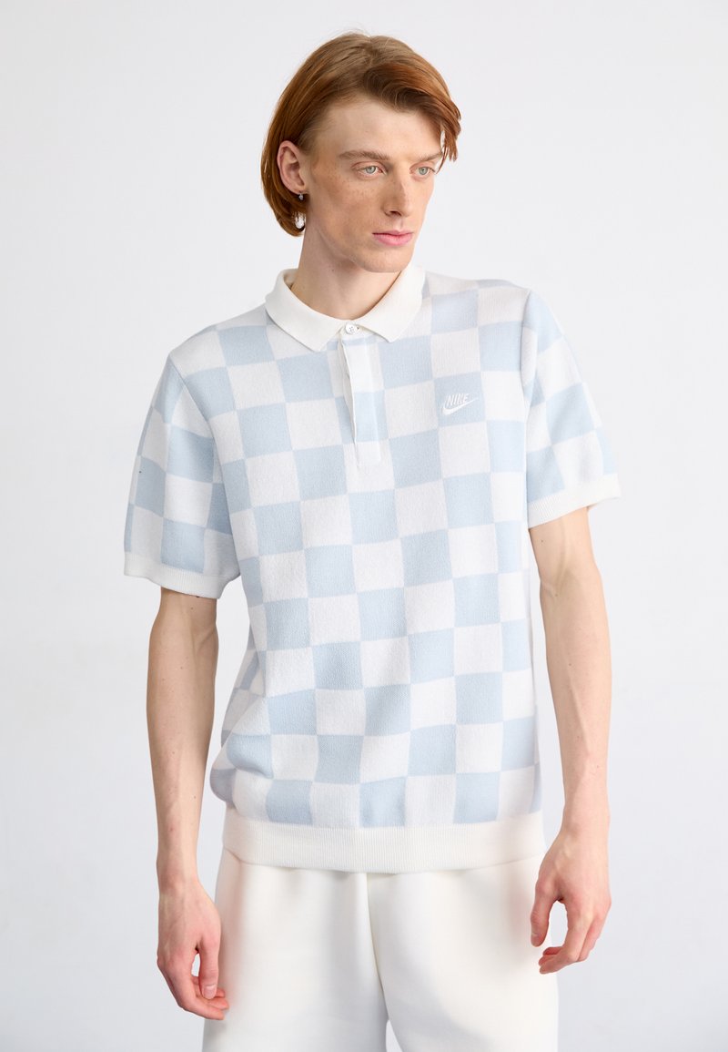 Nike Sportswear CLUB CHECKERS - Polo shirt - sail/pure platinum/off ...