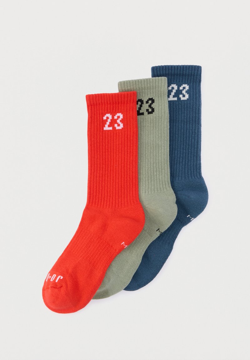 Jordan ESSENTIAL CREW 3 PACK UNISEX - Sports socks - squadron blue/jade ...