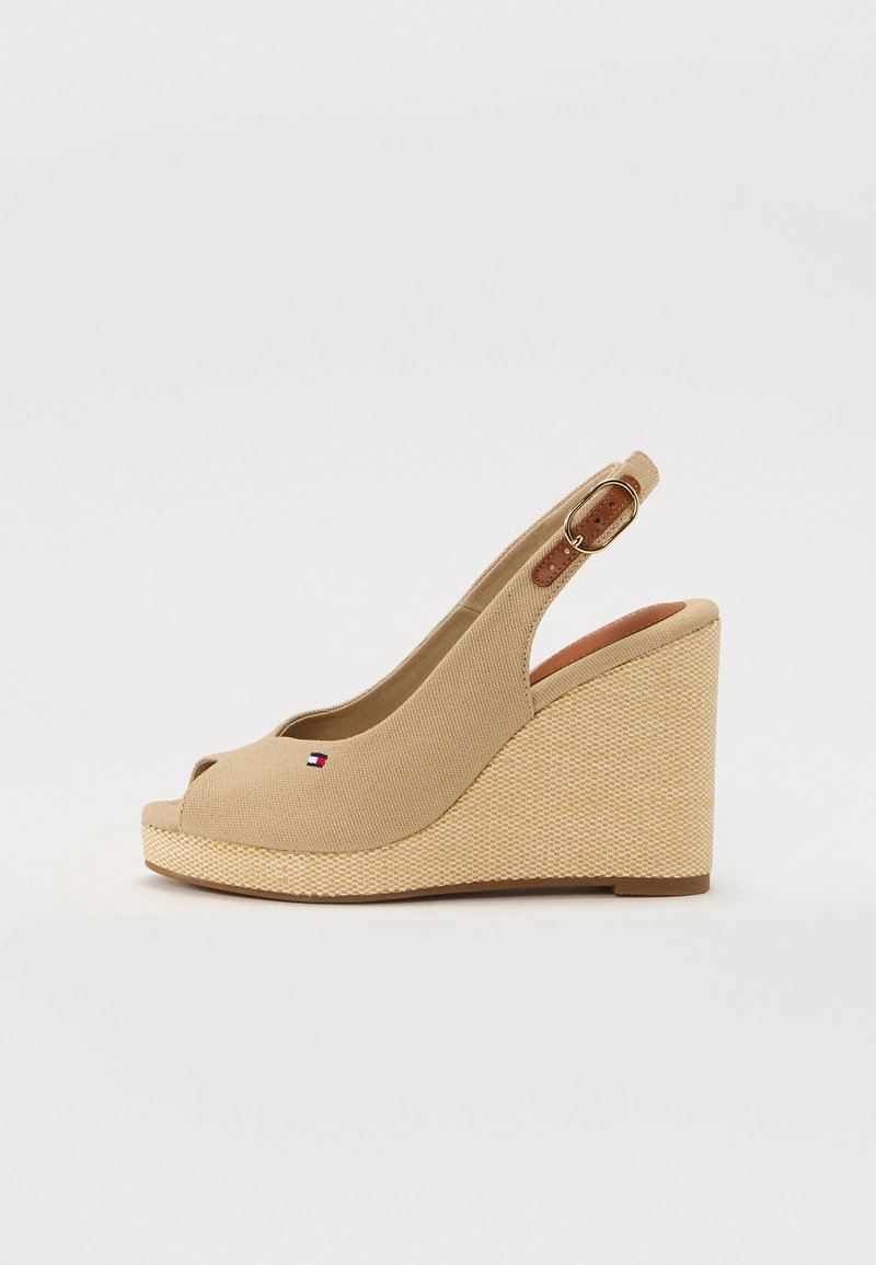 Tommy Hilfiger Wedge sandals - horseradish/off-white - Zalando.ie