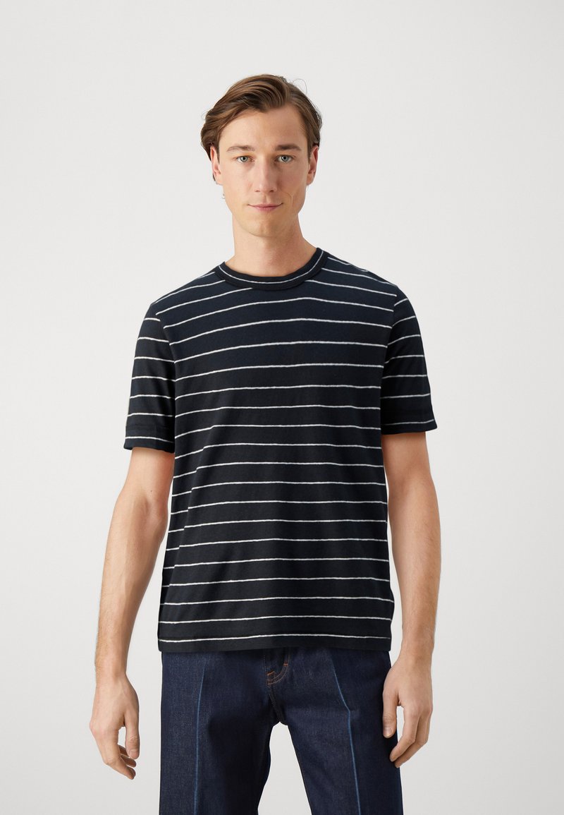 DRYKORN RAPHAEL - Print T-shirt - black - Zalando.ie