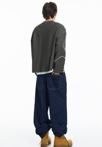 PULL&BEAR CREW NECK DRAWSTRING - Collegepaita - grey/harmaa - Zalando.fi