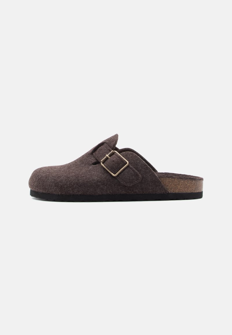 Pier One UNISEX - Slippers - brown - Zalando.co.uk