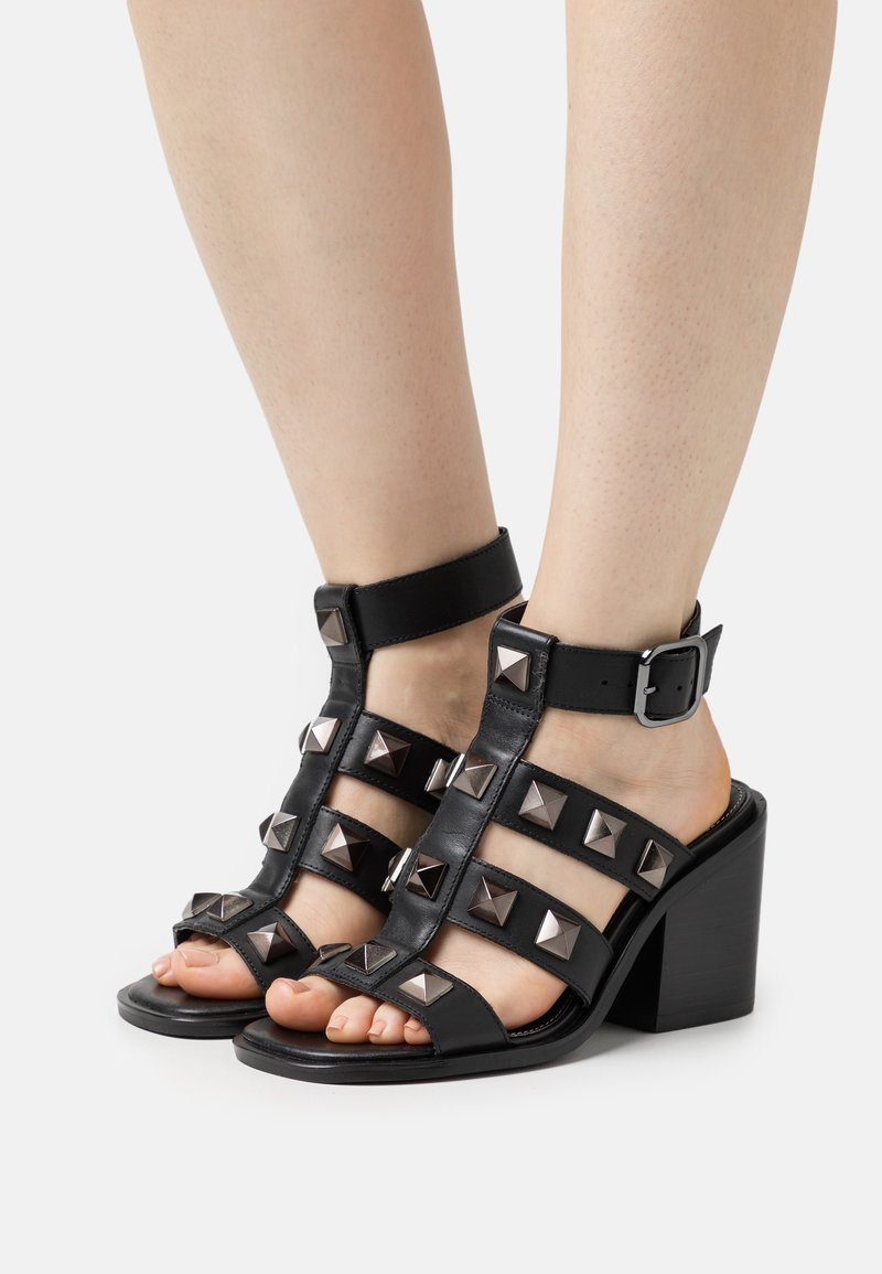 Marks & Spencer Magas sarkú szandálok - black/fekete - Zalando.hu