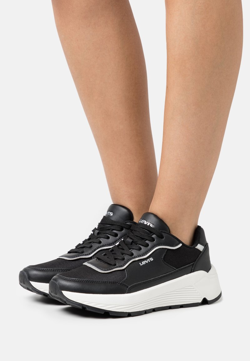 Levi's® WING - Trainers - regular black/black - Zalando.ie