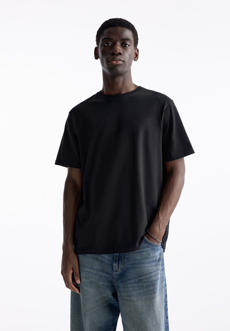PULL&BEAR JOIN LIFE - Tricou basic - black/negru - Zalando.ro