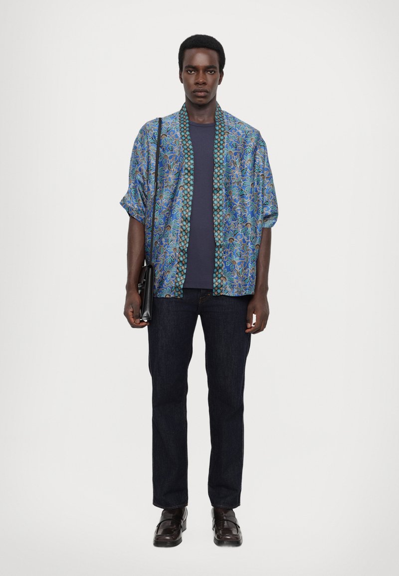 Origin Of Hearts MALENGE KIMONO UNISEX - Summer jacket - ocean blue ...