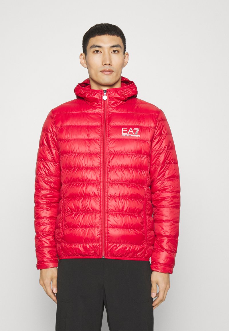 EA7 Emporio Armani JACKET - Daunenjacke - rosso/bordeaux - Zalando.ch