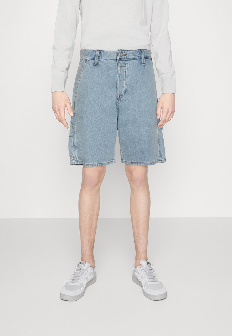 Jack & Jones JJITONY JJUTILITY CJ 491 SN - Denim shorts - blue denim ...