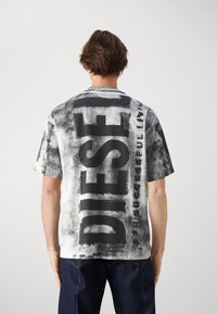 Diesel T-Shirt print - 9xxa/schwarz - Zalando.de