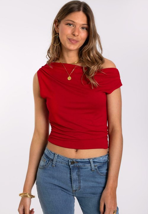 Rode Topjes voor dames online | Gratis verzending voor de meeste ...