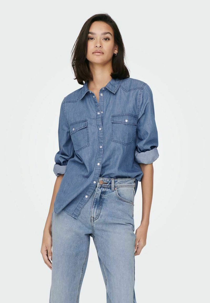 JDY LANGÄRMELIGES - Overhemdblouse - medium blue denim/blauw denim ...