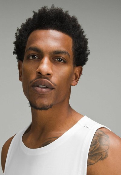 lululemon ZEROED IN TANK - Top - white/wit - Zalando.nl