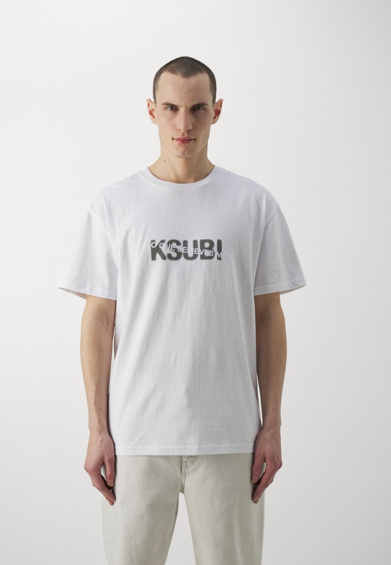 Ksubi NO ONE BIGGIE TEE - Print T-shirt - white - Zalando.ie