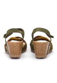 Yokono Sandales à plateforme - vert - ZALANDO.FR