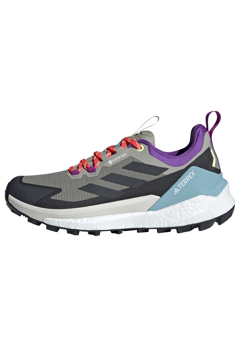 Adidas Terrex FREE - Turistiniai batai - trace cargo core black active ...