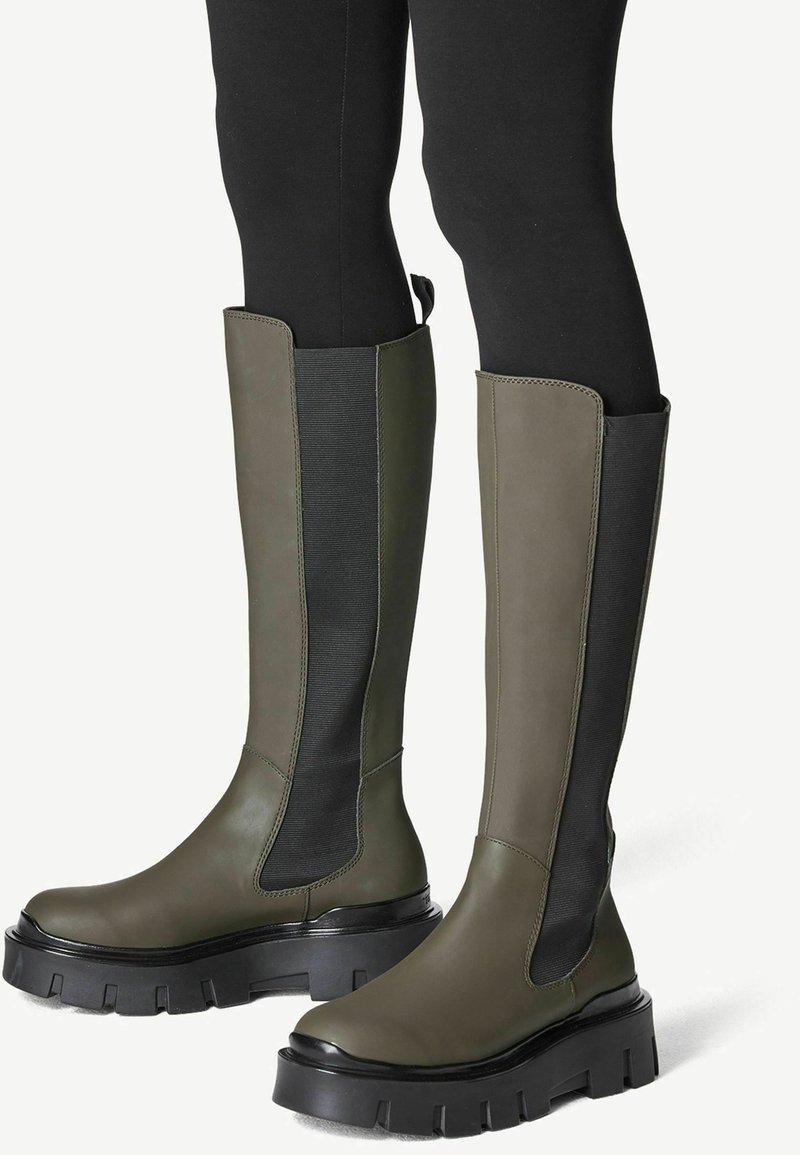Tamaris Platform boots - olive/green - Zalando.ie