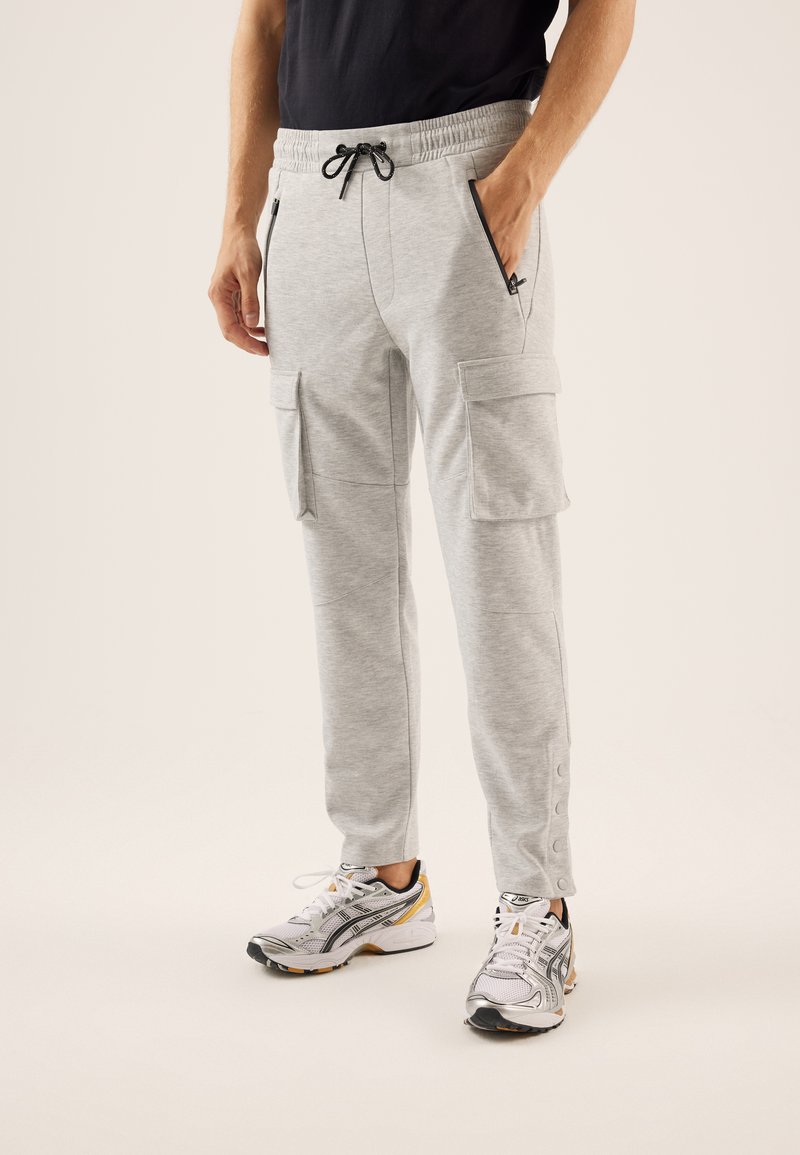 Pier One Tracksuit bottoms - mottled light grey - Zalando.de