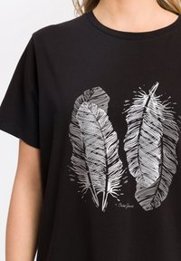 Cross Jeans T-shirt z nadrukiem/czarny - Zalando.pl