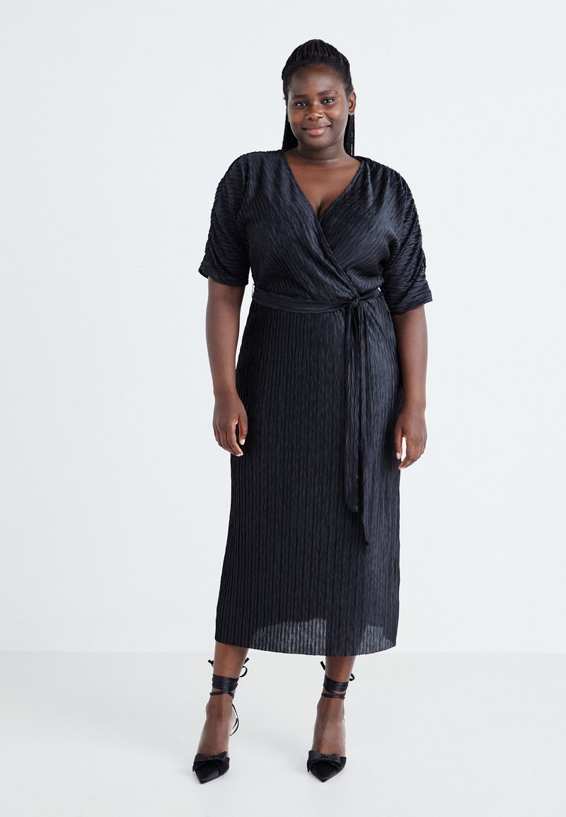 Vero Moda Curve VMCODEZA DRESS - Cocktail dress / Party dress - black ...