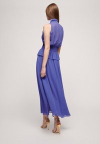 Luisa Spagnoli PADOVA - Vestito lungo - pervinca/lilla - Zalando.it