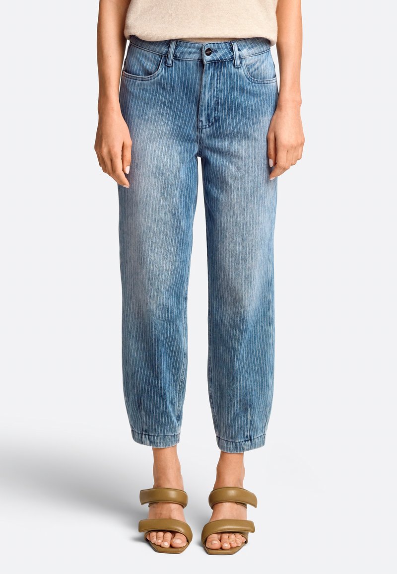 Rich & Royal MIT NADELSTREIFEN - Vaqueros tapered - denim blue/blue ...