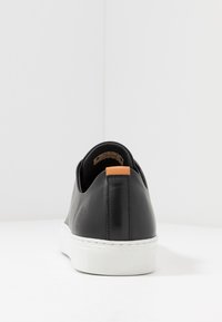 Sneaky Steve LESS - Sneaker low - black/schwarz - Zalando.ch