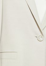 Sisley SINGLE-BREASTED - Blazer - beige - Zalando