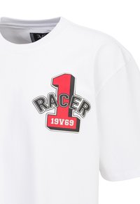 19V69 Italia OVERSIZED TAMARO RACING - Print T-shirt - white - Zalando