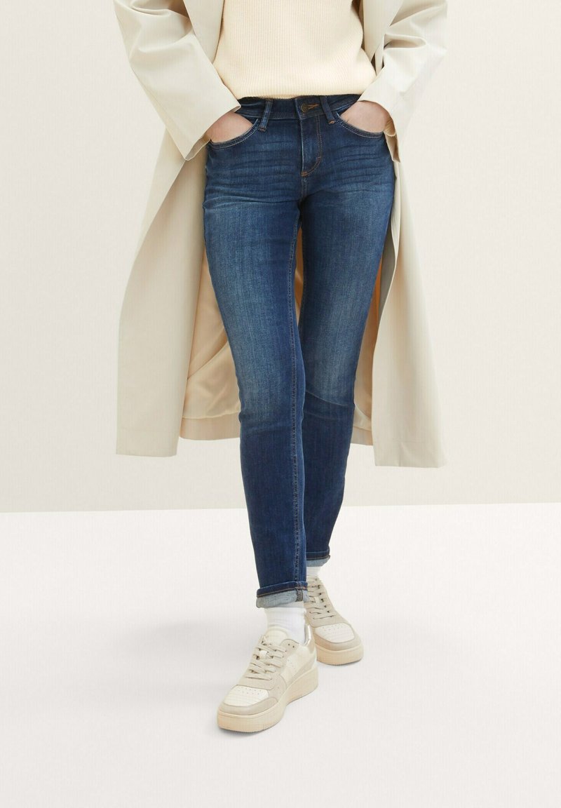 TOM TAILOR ALEXA - Jeans Slim Fit - mid stone wash denim/blue denim ...
