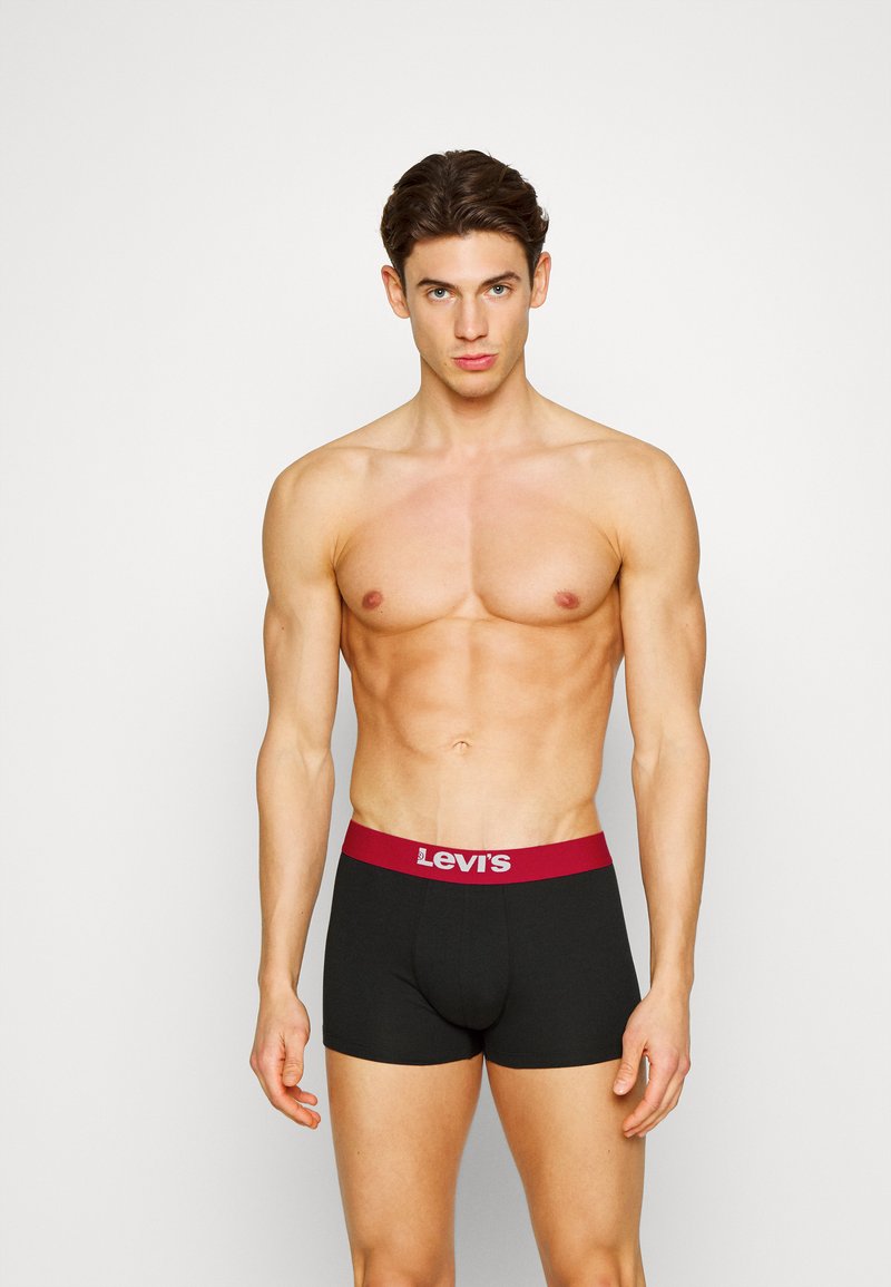 Levi's® MEN SOLID BASIC TRUNK 2 PACK - Boxerky - black/red/šedá - Zalando.cz