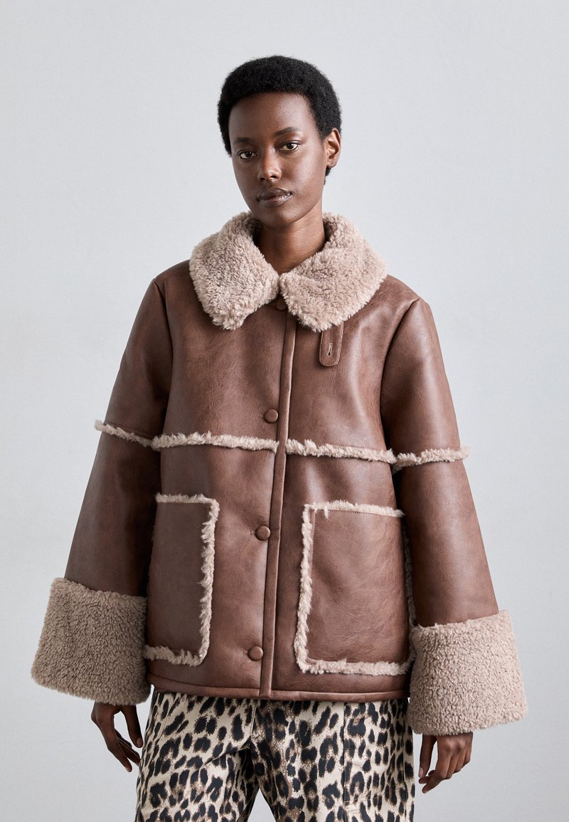 Baum und Pferdgarten BIRDIE - Faux leather jacket - washed java/brown ...