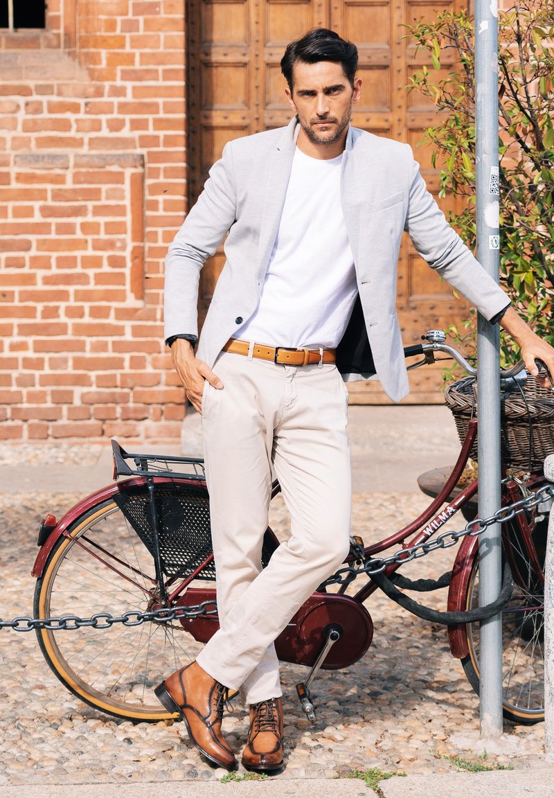 Jerelyn Creado MADE IN ITALY - Veterboots - honey/lichtbruin - Zalando.nl