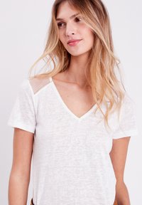 Cache Cache MIT KURZEN ÄRMELN - T-Shirt basic - ecru/offwhite - Zalando.at