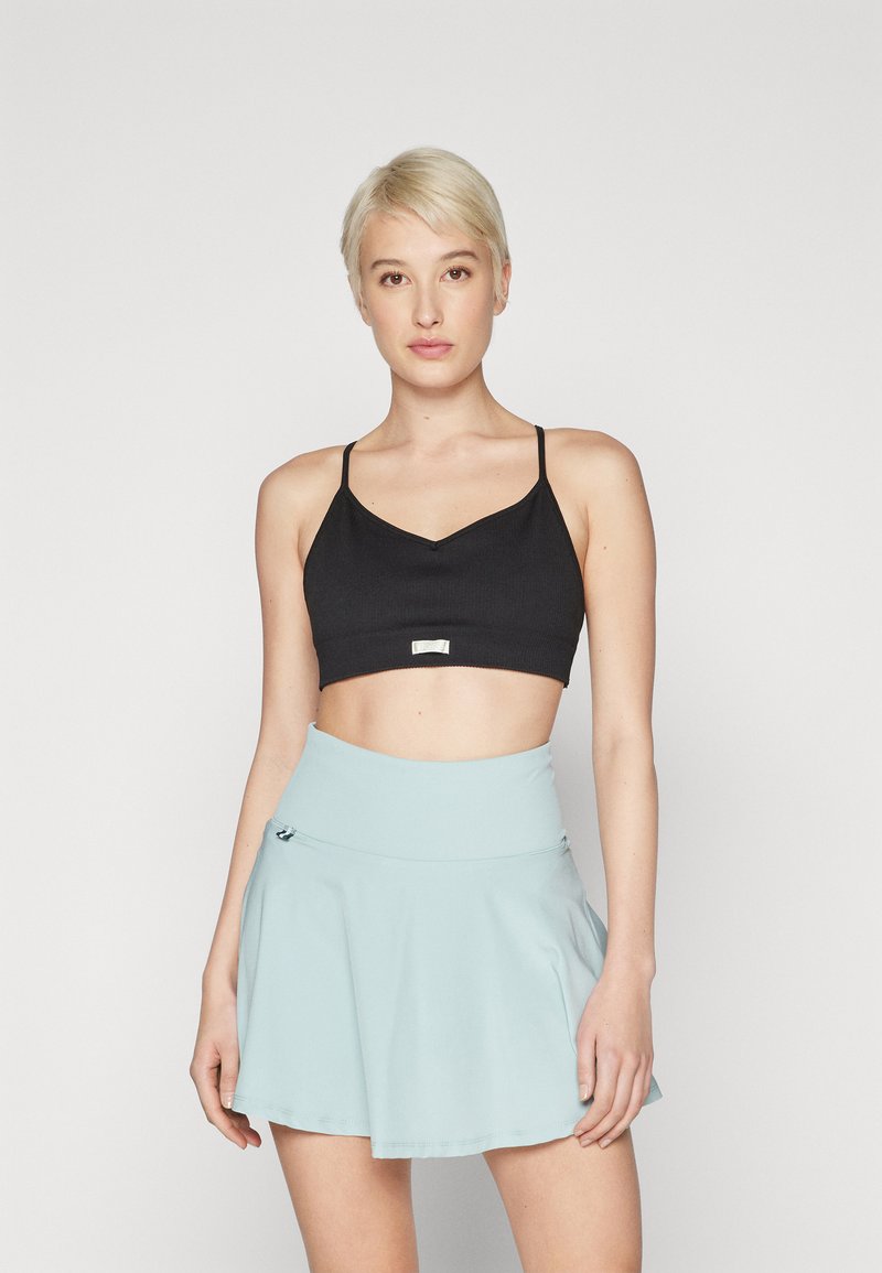 Björn Borg STUDIO SEAMLESS RIBBED STRAP BRA - Sport-BH med medium stöd - black beauty/svart ...