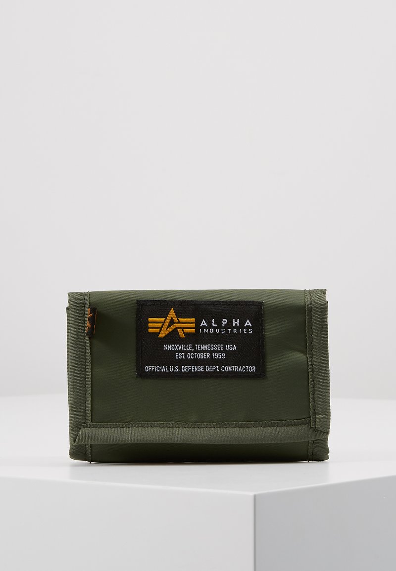 Alpha Industries CREW WALLET - Geldbörse - sage green/khaki - Zalando.at