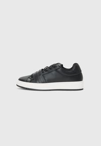 GCDS Baskets basses - black/noir - ZALANDO.FR