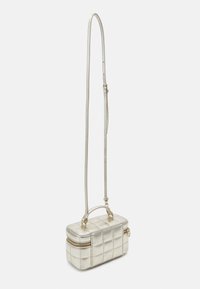 Furla FURLA CAMELIA VANITY CASE - Umhängetasche - champagne/goldfarben ...