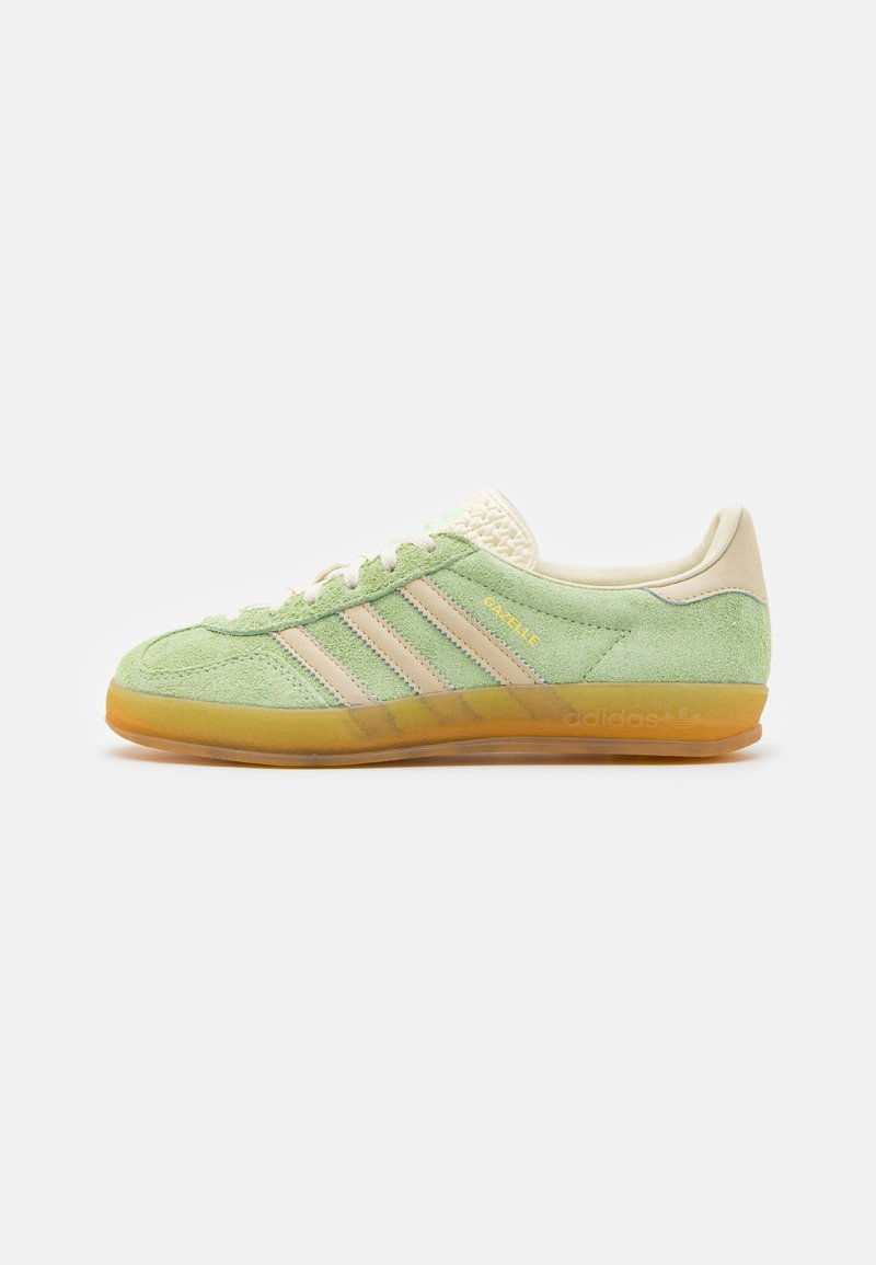Adidas Originals Gazelle Indoor Unisex Sneakers Laag Semi Green Sparkalmost Yellowcream